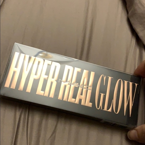 MAC Cosmetics | Makeup | Mac Hyper Real Glow In Flash Awe | Poshmark